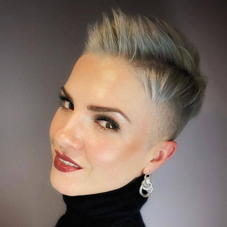 35 tagli di capelli corti, pixie cut rasati e con ciuffo a cresta da ...