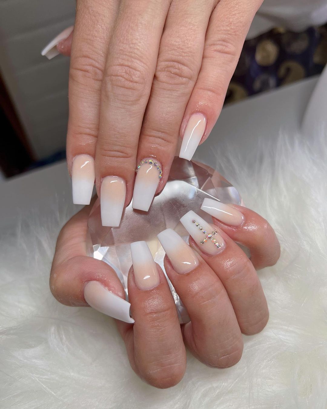 Unghie finte: come si applicano e quanto si possono tenere