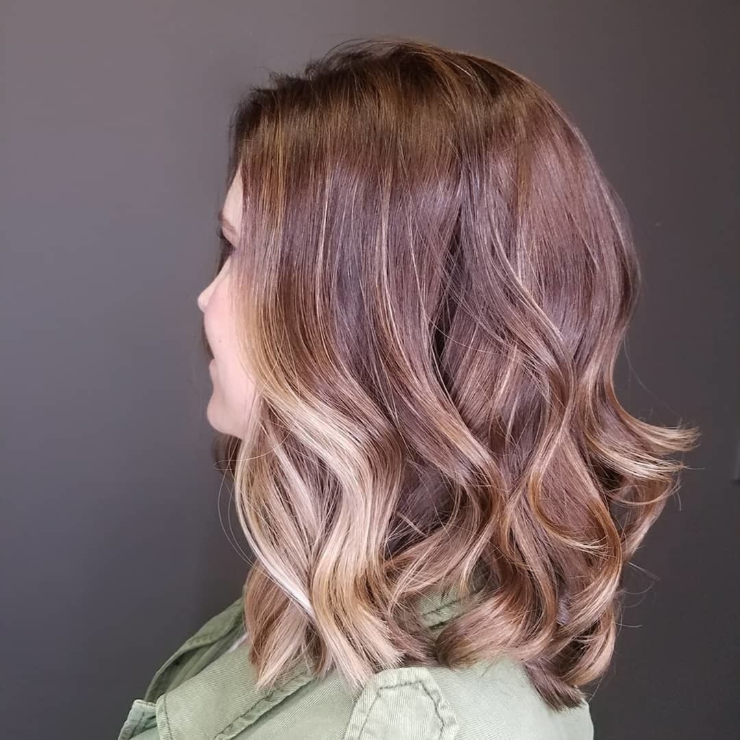 Di che colore tingere i tuoi capelli medi? Le foto e i consigli per non ...