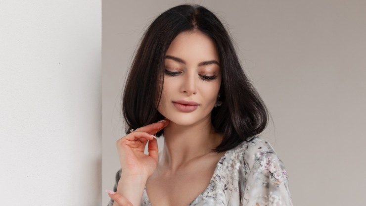 Hai un long bob?Devi assolutamente scoprire questa acconciatura, la fai ...