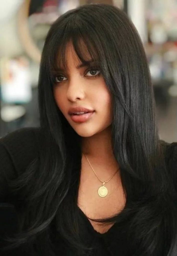 Viso ovale, non nasconderlo più: 15 tagli per valorizzarlo ed essere ...